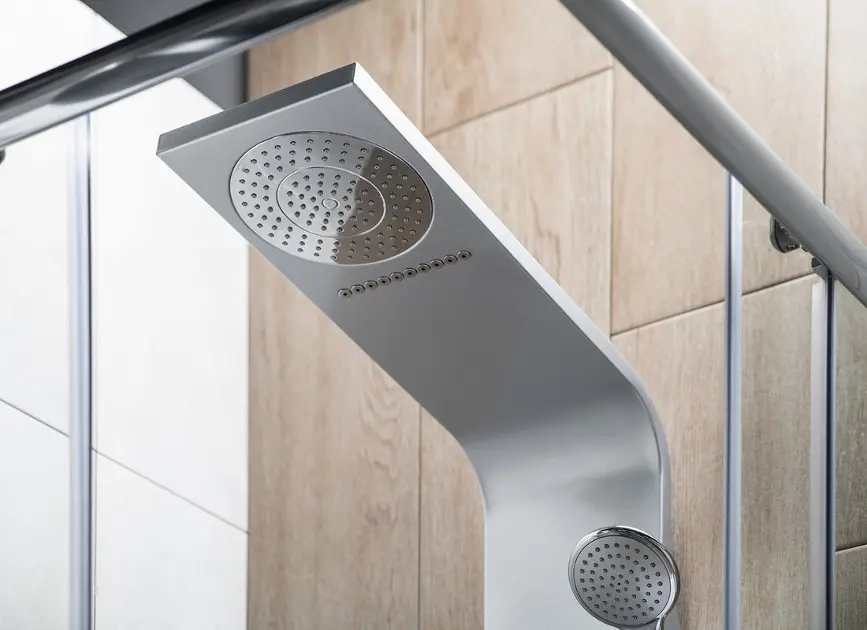 Aqualine Duchas - Panel de ducha, altura 1400 mm, plata SL680 | Sanitino.es