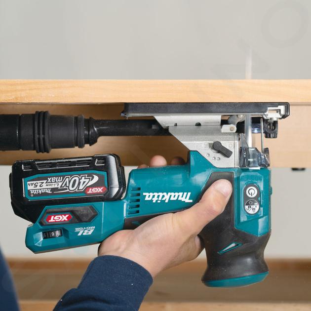 Makita Werkzeug - 40V Akku-Stichsäge, 2x Li-Ion XGT 4,0 Ah, Ladegerät ... Makita Werkzeug - 40V Akku-Stichsäge, 2x Li-Ion XGT 4,0 Ah, Ladegerät ...
