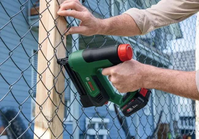 Bosch - 18V Accu nietmachine Tacker 18V-25, 15-30 mm, zonder accu en ...